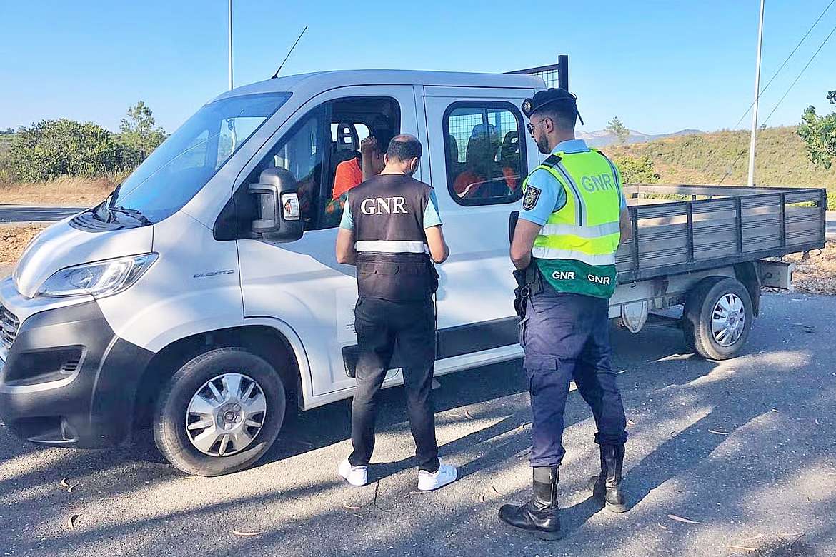 GNR DETETOU MAIS DE 300 IMIGRANTES EM SITUAÇÃO IRREGULAR ESTE ANO ...
